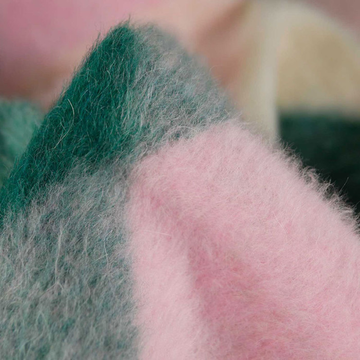 Tissus Lainage & Cachemire Haute Couture | L'Atelier de la Création ...