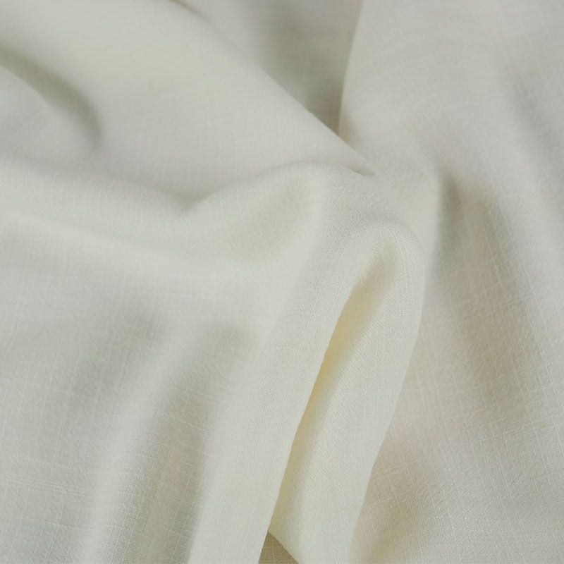 Tissu viscose et lin de couleur écru