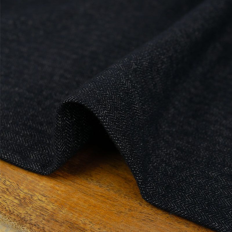 Tissu lainage fin chevrons haute couture - bleu marine